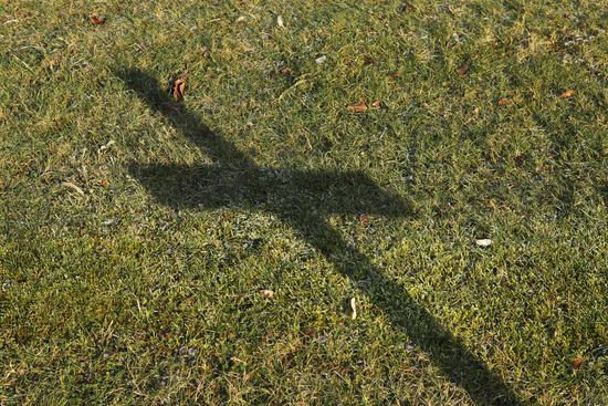Shadow Headstone German Soldier Neuvillesaintvaast France Editorial ...