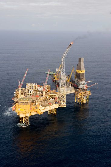 Totals Elgin Platform North Sea About Editorial Stock Photo - Stock ...