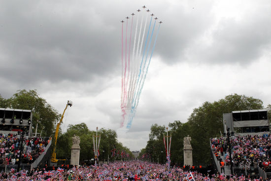 Red Arrows Fly Overhead Editorial Stock Photo - Stock Image | Shutterstock