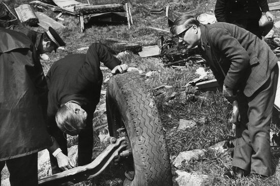 Coach Crash Dibbles Bridge Known Locally Editorial Stock Photo - Stock ...