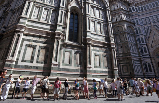 Tourists Queue Enter Duomo Florence Italy Editorial Stock Photo - Stock ...