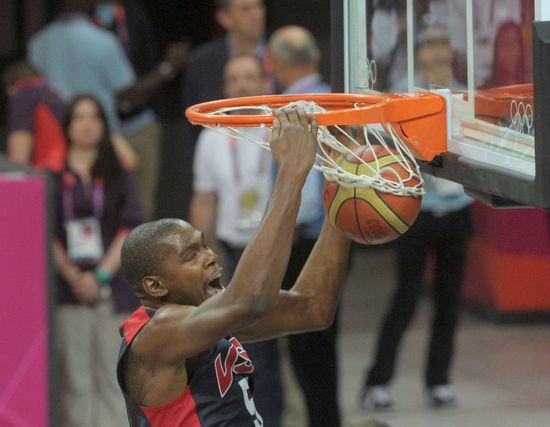 Kevin Durant Team Usa Dunks Ball Editorial Stock Photo - Stock Image ...
