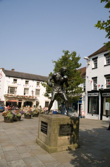 Statue Randolph Turpin Boxer Who Became Editorial Stock Photo - Stock ...