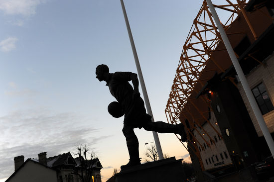 Statue Wolverhampton Wanderers Football Club Legend Editorial Stock ...