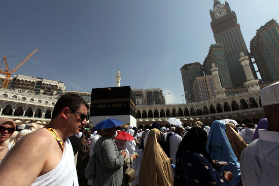 Muslim Pilgrims Walk Around Kaaba Grand Editorial Stock Photo - Stock ...