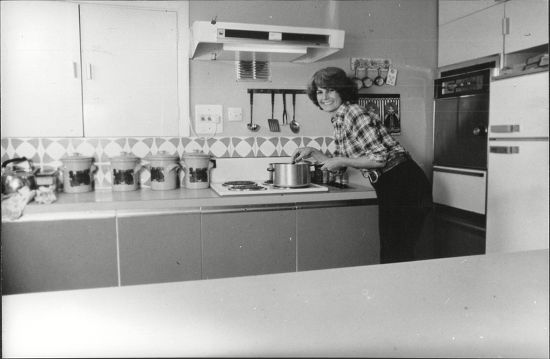 Mary Holland Oxo Television Commercial Home Editorial Stock Photo ...