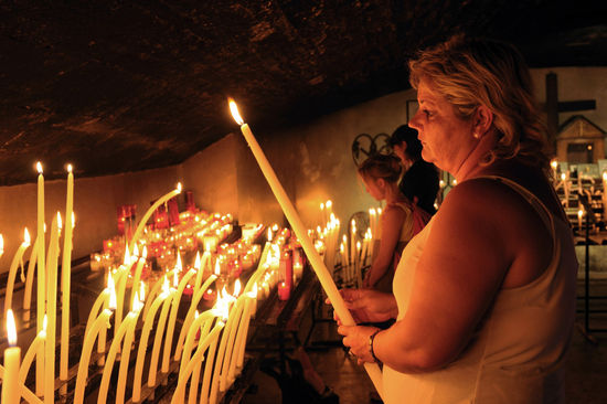 Gypsy Pilgrimage Prayer Crypte Saint Sara Editorial Stock Photo - Stock ...