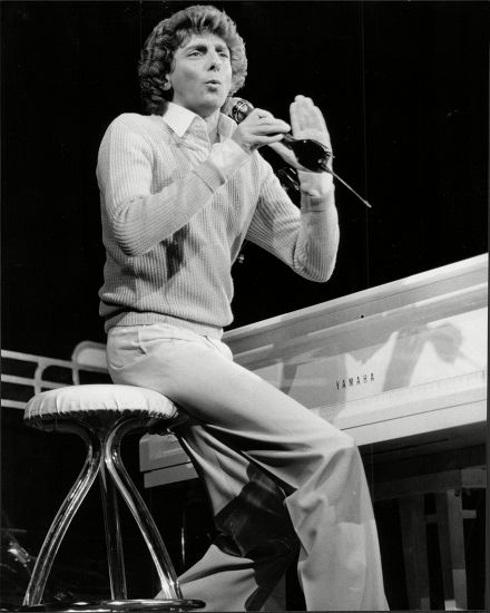 Singer Barry Manilow Singing Concert Albert Editorial Stock Photo ...