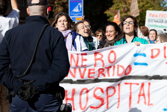 Protest Against Closure University Hospital La Editorial Stock Photo ...