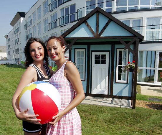 Butlins Emma Saint 18 Samiya Berrabah Editorial Stock Photo - Stock ...