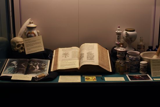 Display Cabinet Assorted Items Thackray Museum Editorial Stock Photo ...
