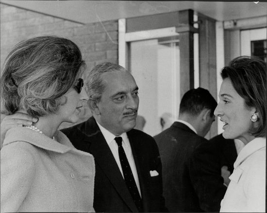 Prince Stanislaw Radziwill Princess Lee Radziwill Editorial Stock Photo ...