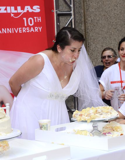 Cake Eating Contest Winner Jennifer Paolotti Editorial Stock Photo ...