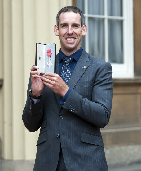 Olympic Slalomcanoeist Etienne Stott Awarded Mbe Editorial Stock Photo ...