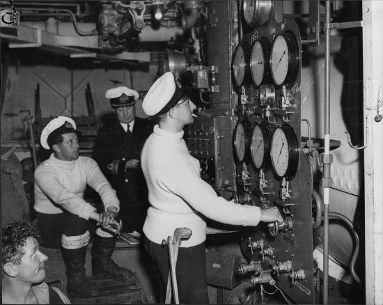 British Navy Po Sets 535ft Deepest Editorial Stock Photo - Stock Image ...