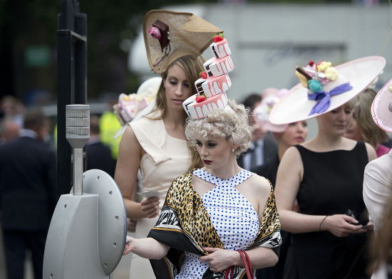 Racegoers Wearing Elaborate Hats Enter Turnstiles Editorial Stock Photo ...