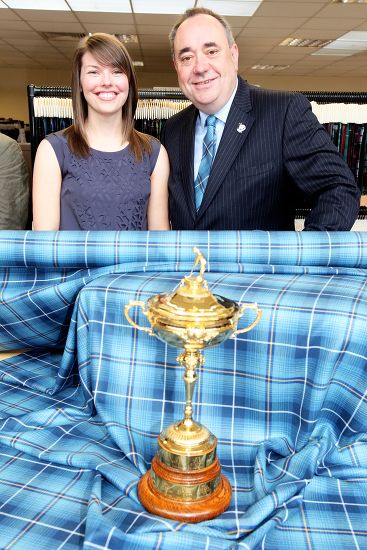 Tartan Designer Lyn Johnstone First Minister Editorial Stock Photo ...