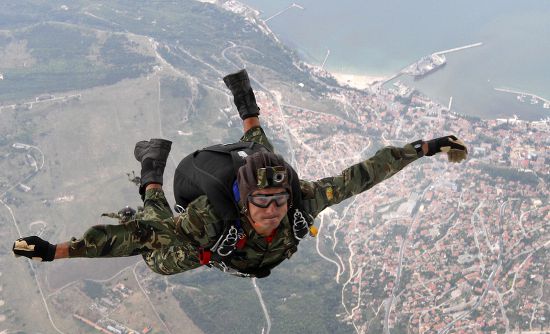 Bulgarian Navy Special Forces Officer Skydiving Editorial Stock Photo ...