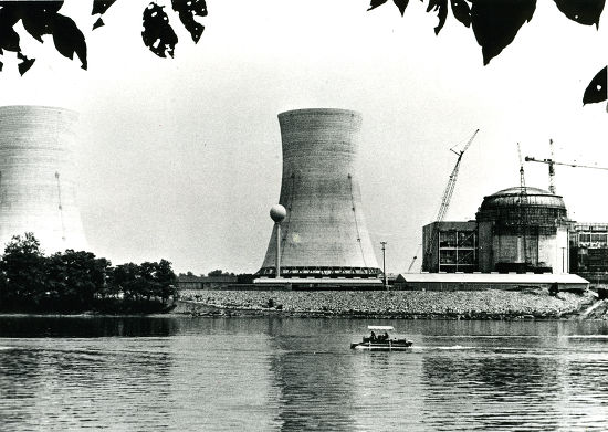View 1st Unit Metropolitan Edison Cos Editorial Stock Photo - Stock ...