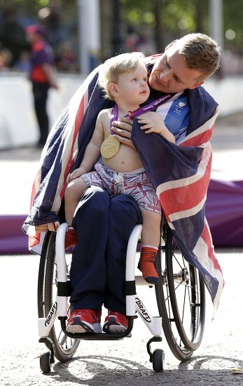David Weir Son Mason After Winning Editorial Stock Photo - Stock Image ...
