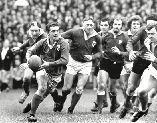 Roger Young Irelandcollegians Irish Scrum Half Editorial Stock Photo ...
