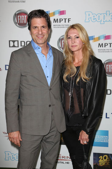 Steven Levitan Wife Krista Levitan Editorial Stock Photo - Stock Image ...