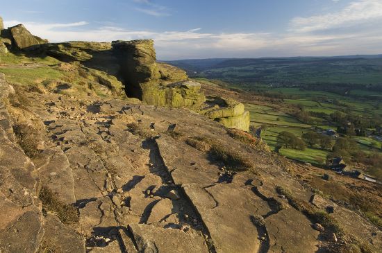 Rocky Escarpment Late Evening Curbar Edge Editorial Stock Photo - Stock ...