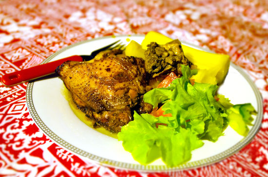 Traditional Fijian Food Spicy Chicken Root Editorial Stock Photo ...
