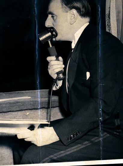 Commentator Brian Johnston Bbc Sprang Big Editorial Stock Photo - Stock ...