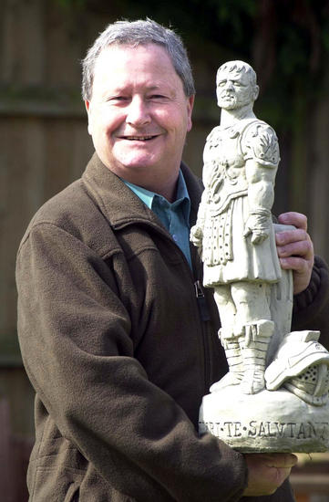 Jeff Callaghan Russell Crowe Statue Editorial Stock Photo - Stock Image ...