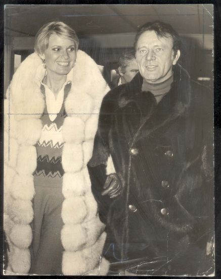 Richard Burton His Wife Suzy Arrive Editorial Stock Photo - Stock Image ...