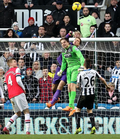 Newcastle United Goalkeeper Tim Krul Puts Editorial Stock Photo - Stock ...