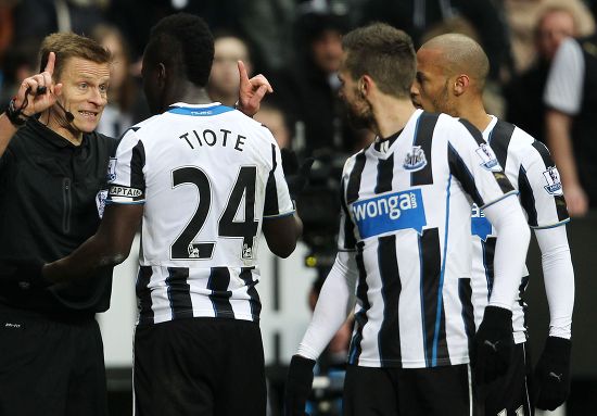 Newcastle United Players Have Word Referee Editorial Stock Photo ...