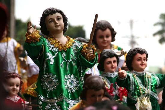 Santo Nino Statues Adorned Different Coloured Editorial Stock Photo ...