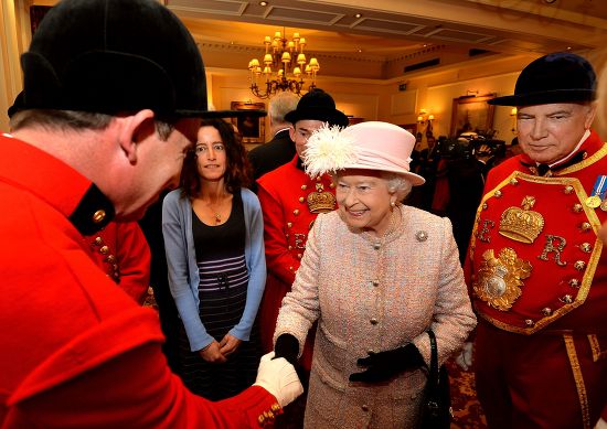 Queen Elizabeth Ii Editorial Stock Photo - Stock Image | Shutterstock
