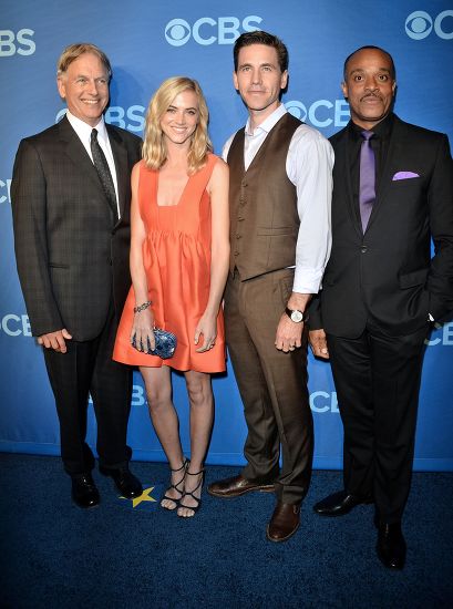Mark Harmon Emily Wickersham Brian Dietzen - Foto de stock de contenido ...