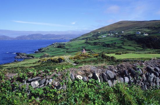 Coastal Scenery Scattered Settlement Dursey Head Editorial Stock Photo ...