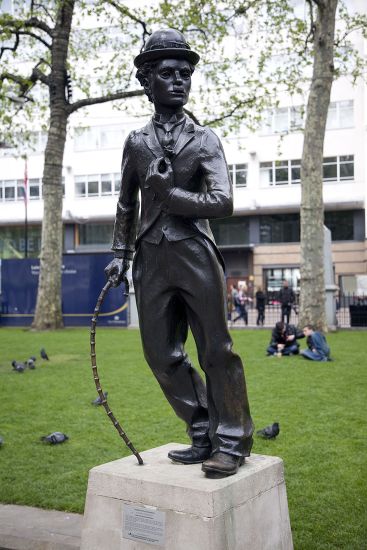 Charlie Chaplin Statue Leicester Square London Editorial Stock Photo ...