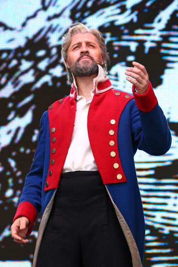 Peter Lockyer Cast Les Miserables Editorial Stock Photo - Stock Image ...