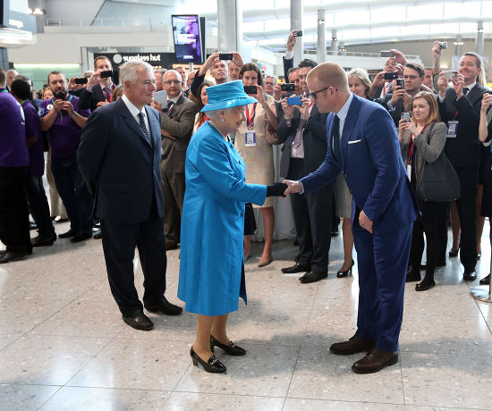 Queen Elizabeth Ii Meets Chef Heston Editorial Stock Photo - Stock ...