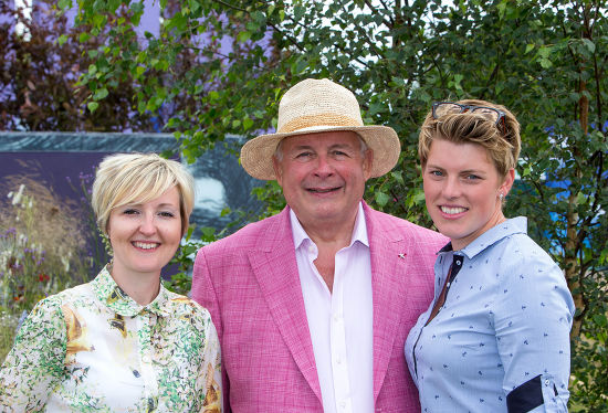 Christopher Biggins Designers Stonewall Garden Amanda Editorial Stock ...