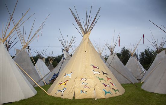 Oneofakind Painted Tipi Set Inside American Editorial Stock Photo ...