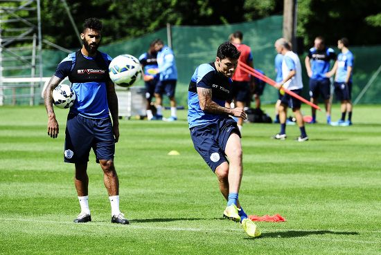 Alejandro Faurlin Qpr Armand Traore Qpr Editorial Stock Photo - Stock ...