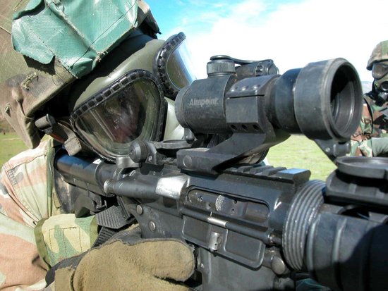 Force Reconnaissance Marine Shooting M4a1 Aimpoint Editorial Stock ...