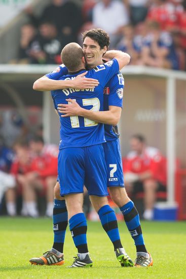 Peter Vincenti Rochdale Celebrates Scoring Goal Editorial Stock Photo ...