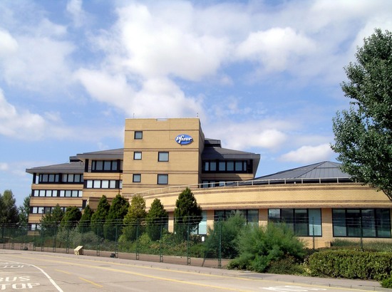 Pfizer Sandwich Laboratories Sandwich Kent Britain Editorial Stock ...