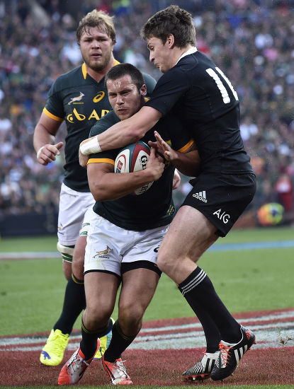 Jan Serfontein Springboks Tackled By Beauden Editorial Stock Photo ...