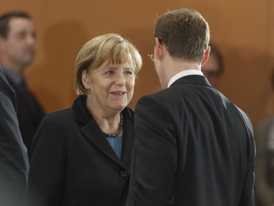 Chancellor Angela Merkel Cdu Talking Michael Editorial Stock Photo ...
