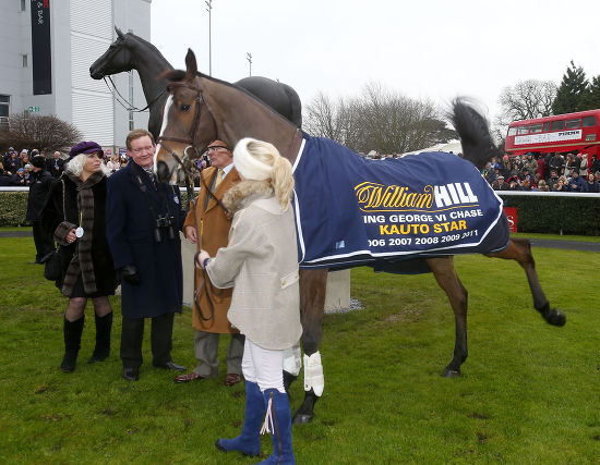 Kauto Star His Statue Parade Ring Editorial Stock Photo - Stock Image ...