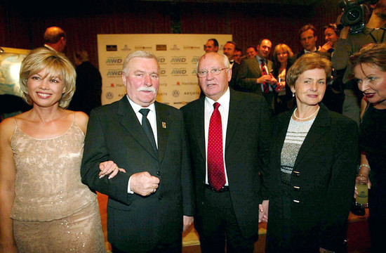 Irina Gorbachev Lech Walesa Mikhail Gorbachev Editorial Stock Photo ...